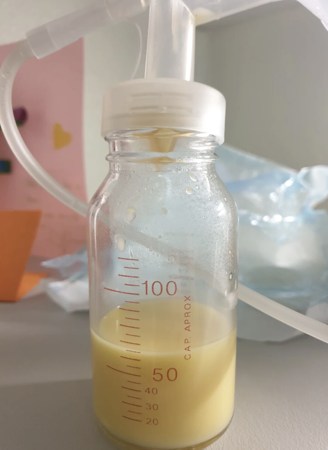 Why Does Breast Milk Color Change Over the First Few Weeks?